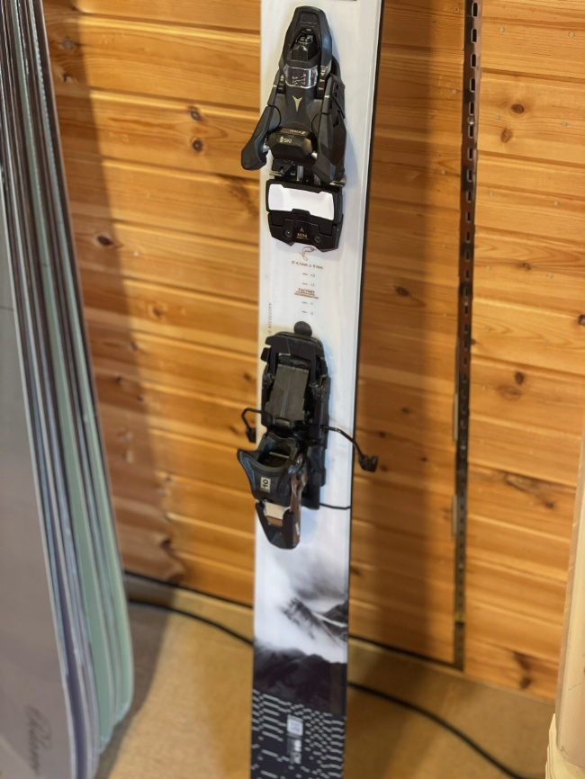 NEW ATOMIC BACKLAND 109【札幌店】|石井スポ－ツ 公式サイト｜登山・スキー・アウトドア用品専門店